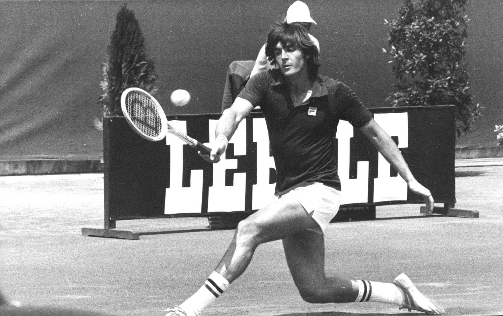 2 giugno 1976: Panatta salva match point contro Hutka al Roland Garros ...